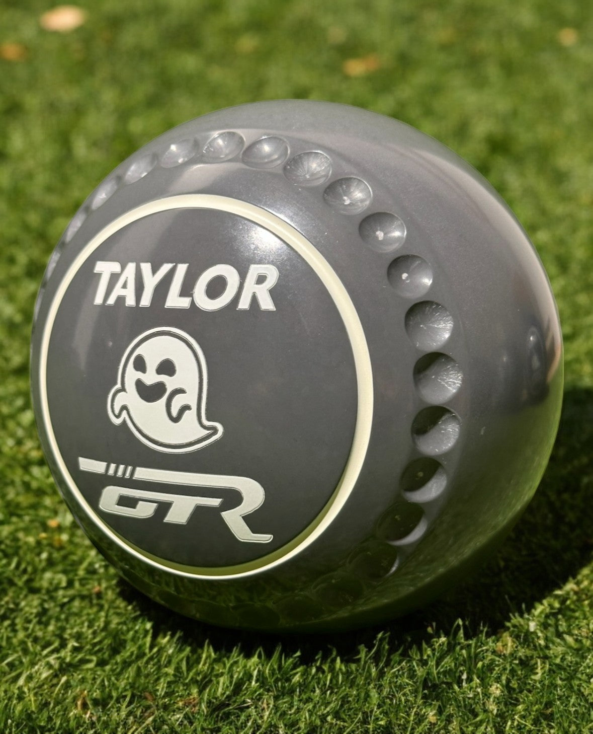 Taylor GTR Grey Ghost Size 1 Half Pipe 33 Stamp – Taylor Bowls Australia